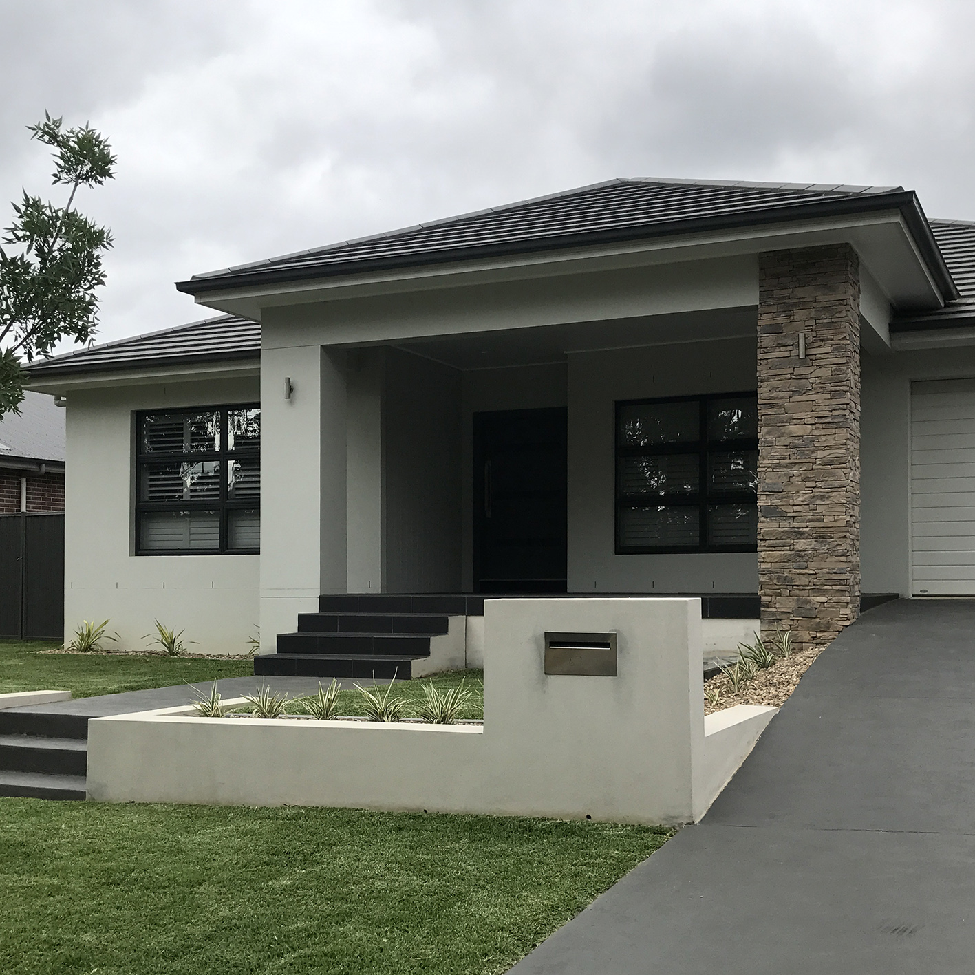 Ledge Stone Wall Cladding Adelaide | Veneer Stone Cladding