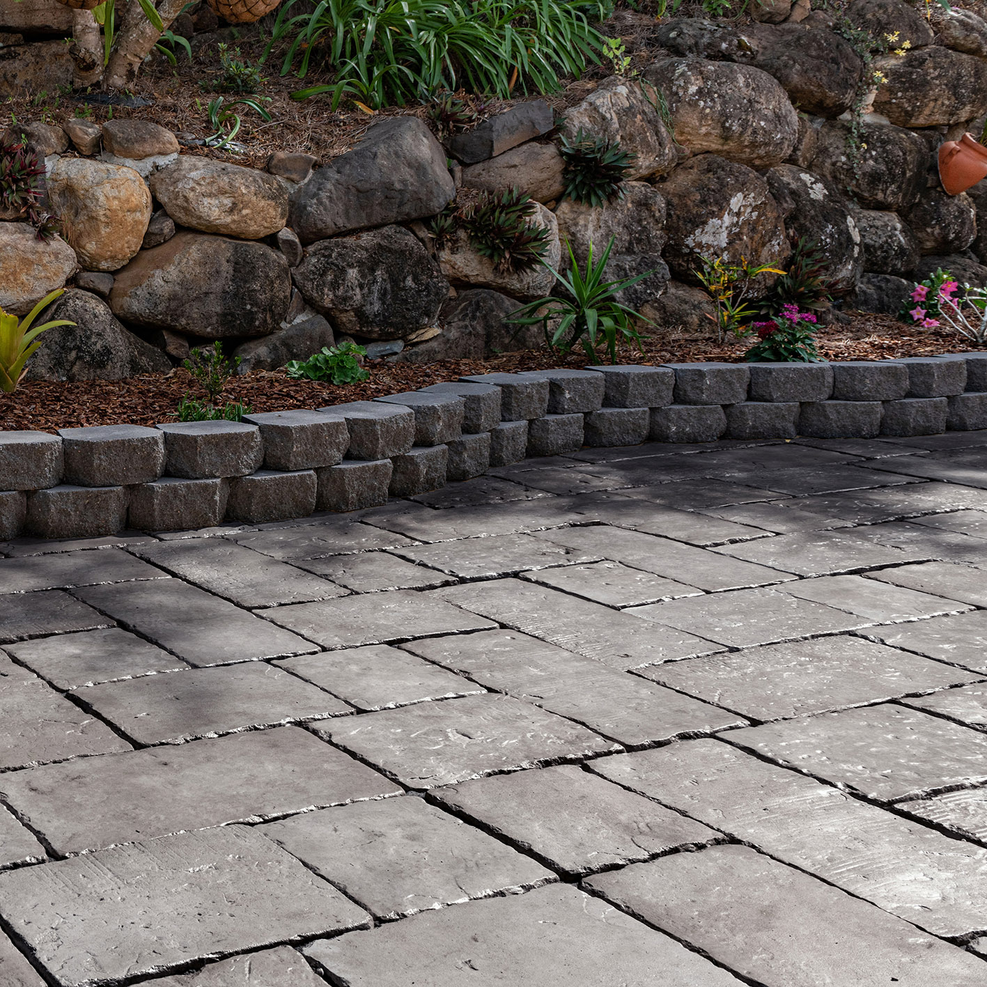 Large Format Pavers Mt Gambier | Australian Paving Centre Mt Gambier